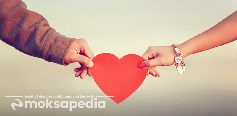 Doa Pengunci Hati Kekasih Jarak Jauh Supaya Setia